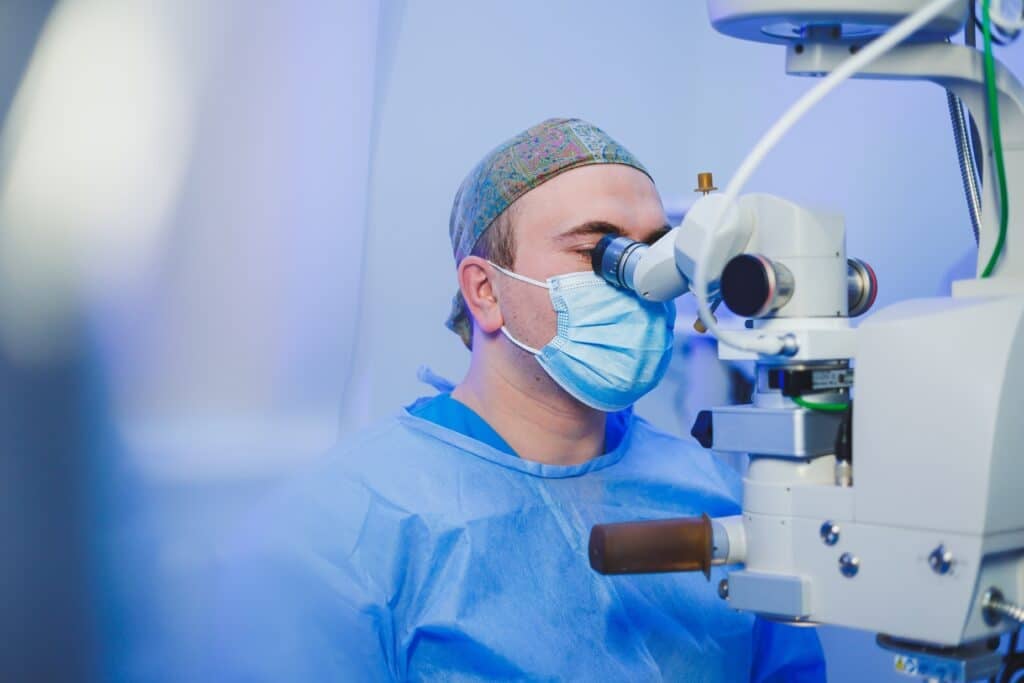 Cutting-Edge Vision Correction Procedures at Our Ophthalmology Clinic